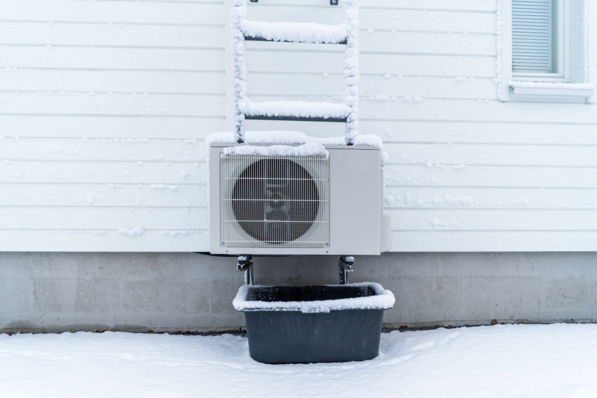Heat Pump Myths in Cold Weather | Efficient Air